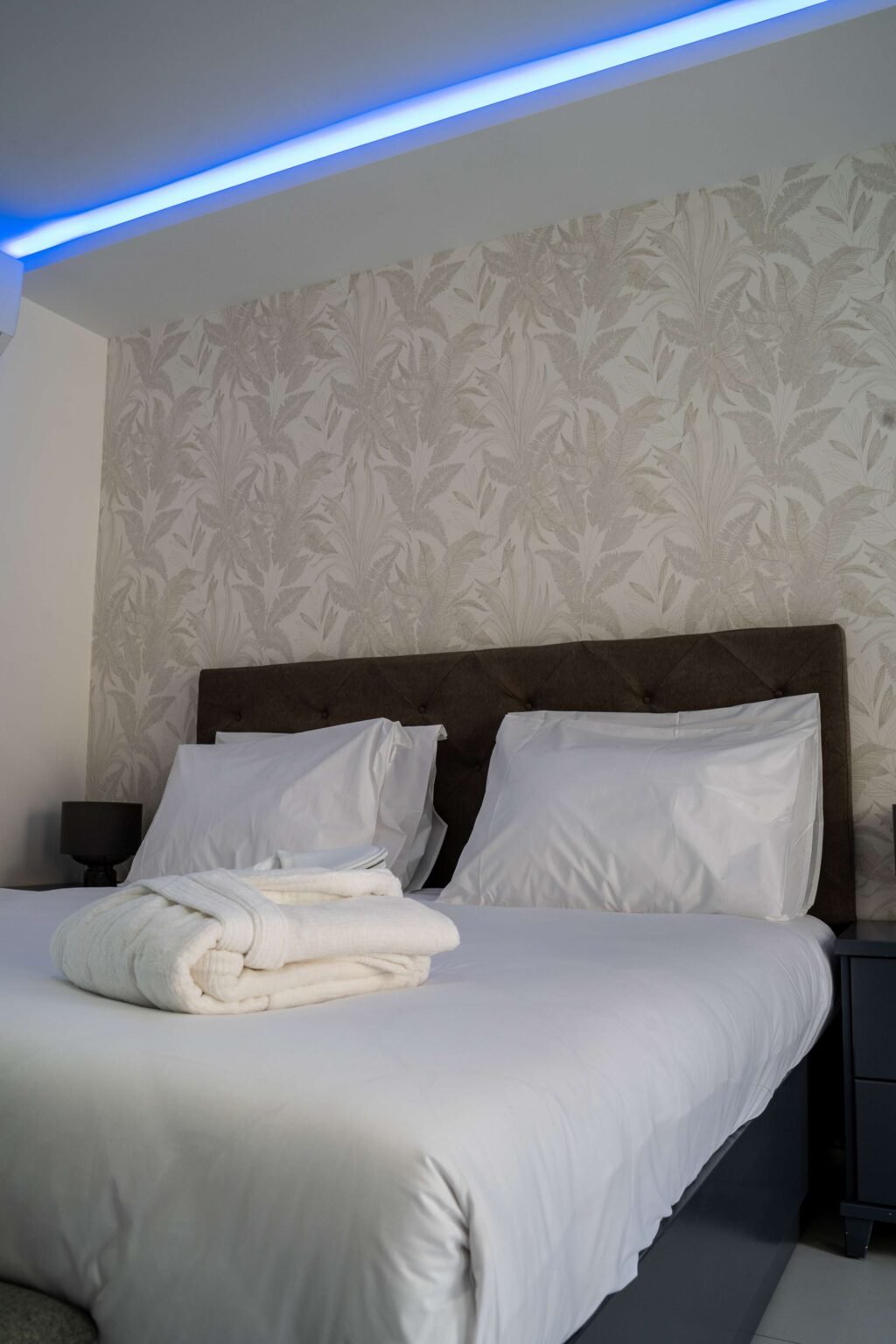 Hotel Booking - The Republic Boutique Hotel